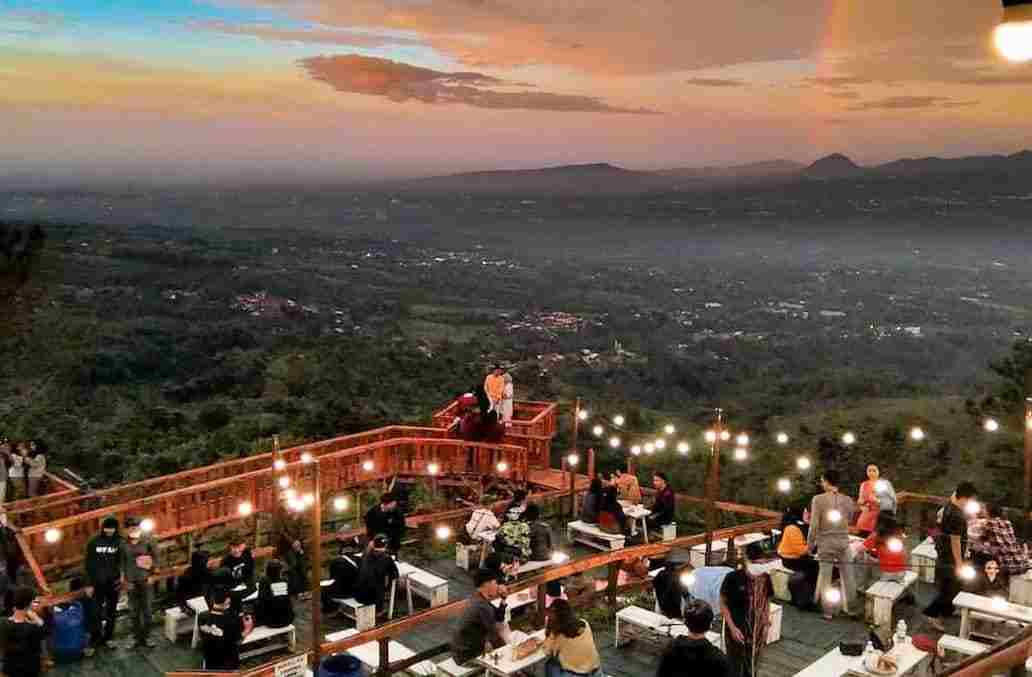 Ekabo - Temukan hal menakjubkan ke mana pun Anda pergi..